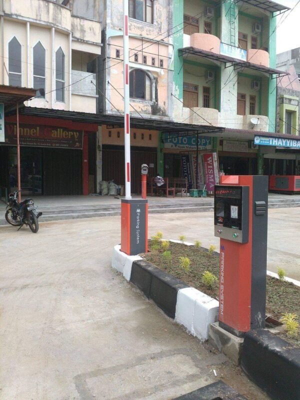 Solusi Boom gate Jambi untuk Sistem Parkir Modern – msm parking Group